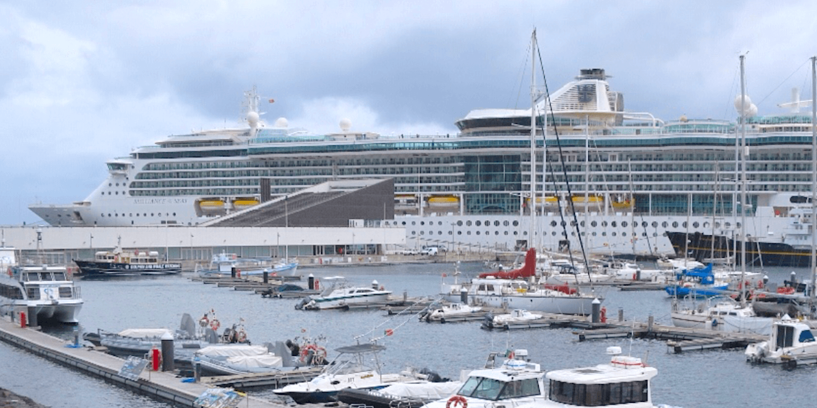 Понта-Делгада: экскурсии и другие развлечения (Португалия)